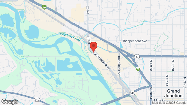 Multi-Vehicle Crash, Riverside Pkwy & 25 Rd - JunctionNow.com